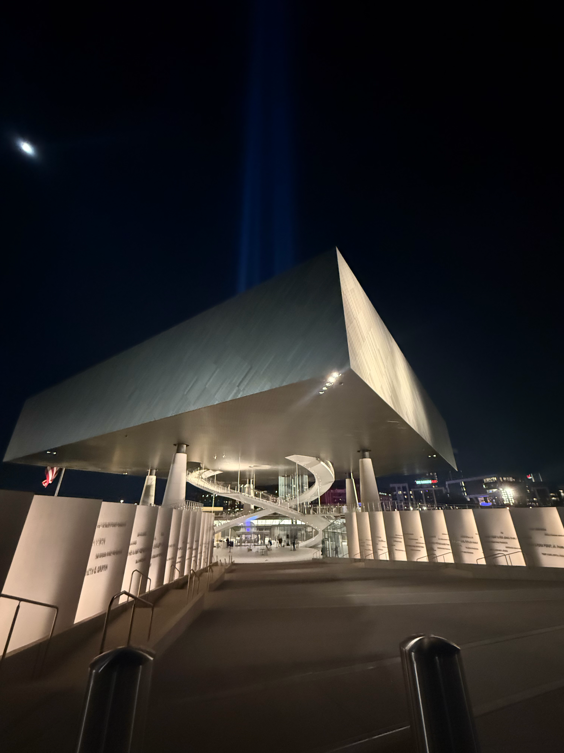 A Night of Honor: Inside the Star-Spangled Gala - pass-the-torch ...